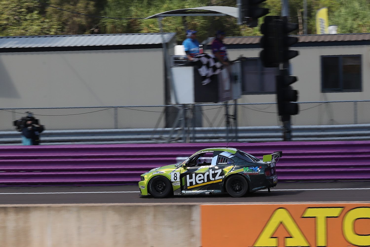 Ruggier continues dominance of Aussie Racing Cars - Speedcafe.com